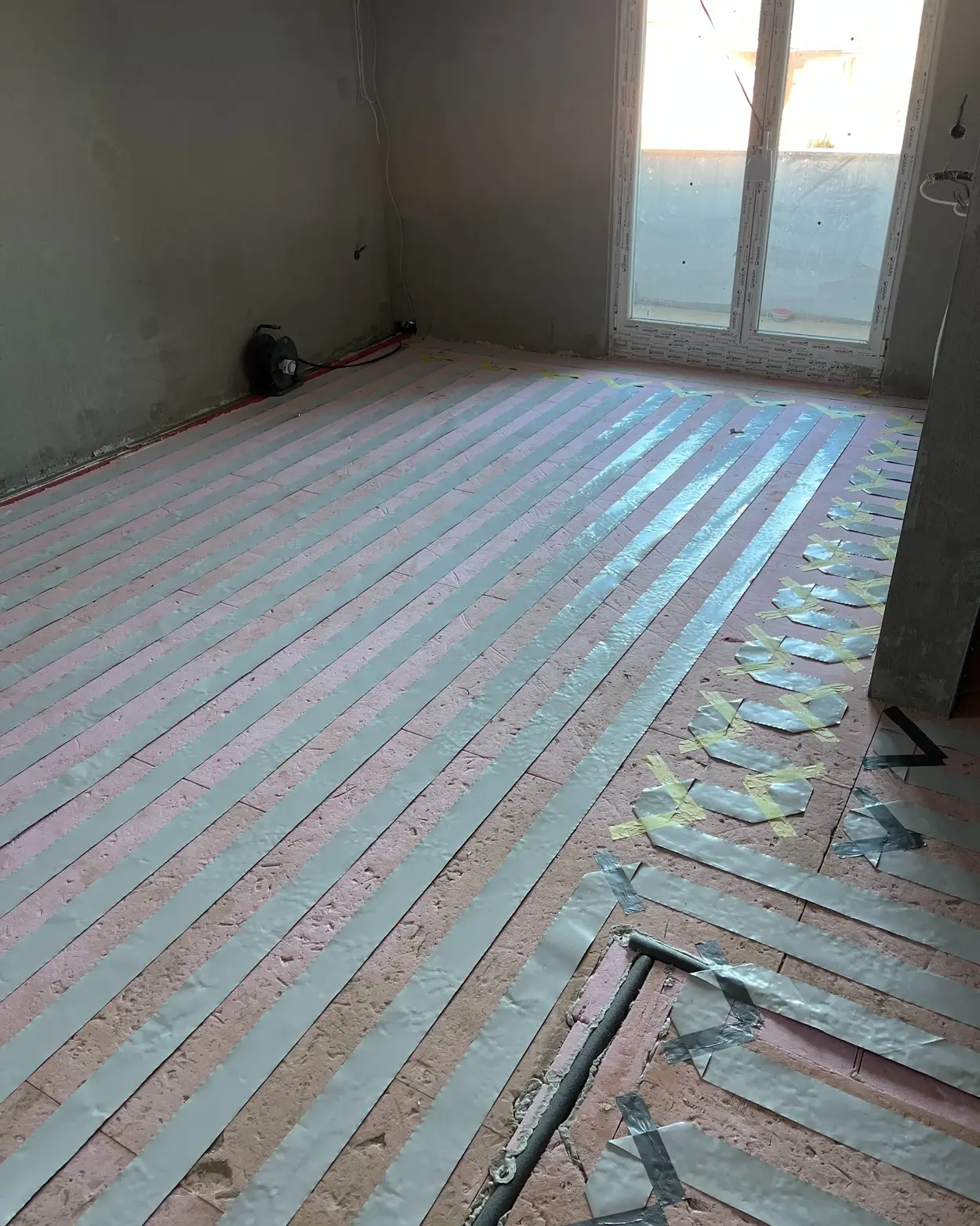 Podno grejanje do 45% jeftinije – Brza ugradnja | Ekoss